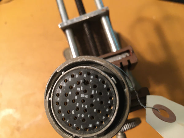 Connector for Collins CTL-22, Solder Type. – G's Plane Stuff