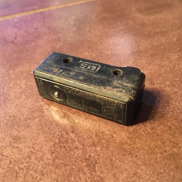 Honeywell Microswitch Kalper Switch R-R44, NOS. – G's Plane Stuff